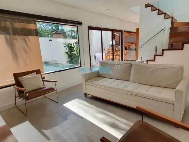 Casa / Sobrado em Condomínio para Venda em São Sebastião/SP Camburi 3 Quartos