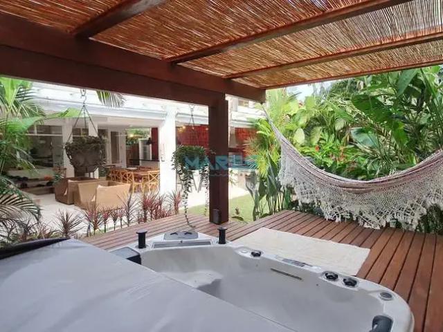 Casa / Sobrado em Condomínio para Venda em São Sebastião/SP Juquehy 4 Quartos
