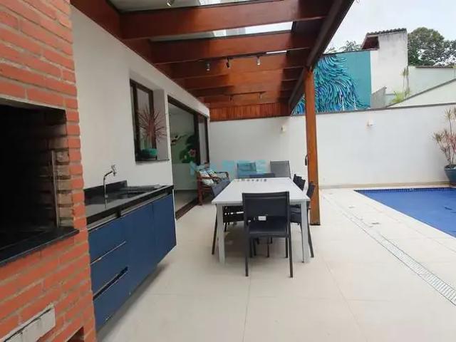 Casa / Sobrado em Condomínio para Venda em São Sebastião/SP Juquehy 5 Quartos