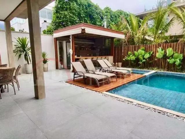 Casa / Sobrado em Condomínio para Venda em São Sebastião/SP Maresias 4 Quartos