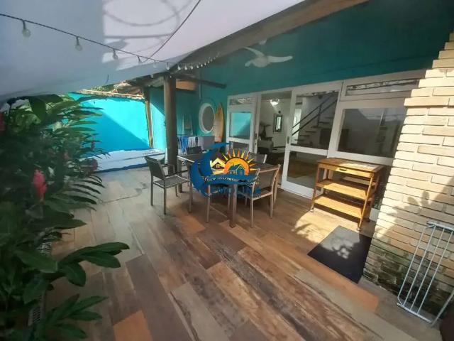 Casa / Sobrado em Condomínio para Venda em São Sebastião/SP Sertão do Camburi 4 Quartos