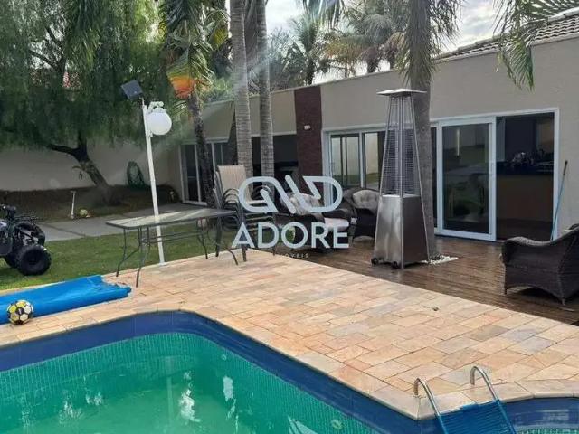 Casa / Sobrado em Condomínio para Venda em Salto/SP Condomínio Zuleika Jabour 4 Quartos