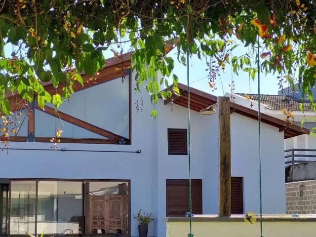 Casa / Sobrado em Condomínio para Venda em Salto/SP Condomínio Zuleika Jabour 5 Quartos