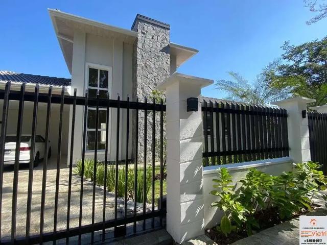 Casa / Sobrado em Condomínio para Venda em Salto/SP Condomínio Zuleika Jabour 3 Quartos
