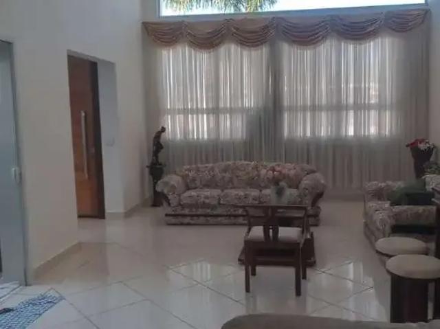 Casa / Sobrado em Condomínio para Venda em Salto/SP Condomínio Palmeiras Imperiais 3 Quartos