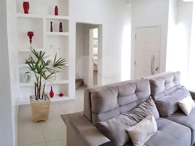 Casa / Sobrado em Condomínio para Venda em Salto/SP Jardim Municipal 3 Quartos