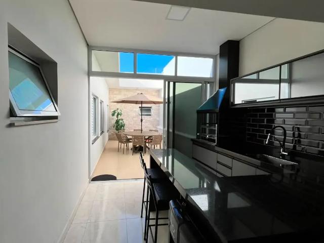 Casa / Sobrado em Condomínio para Venda em Salto/SP Jardim Guarujá 3 Quartos