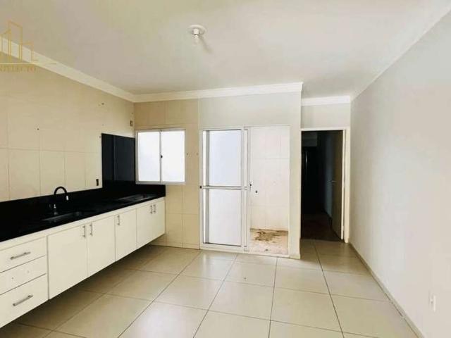 Casa / Sobrado em Condomínio para Venda em Salto/SP Jardim Itaguaçu 3 Quartos