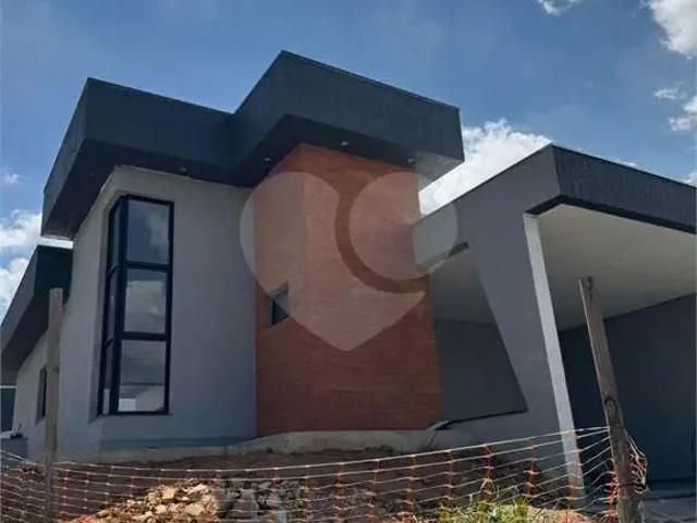 Casa / Sobrado em Condomínio para Venda em Salto/SP Reserva Central Parque 3 Quartos