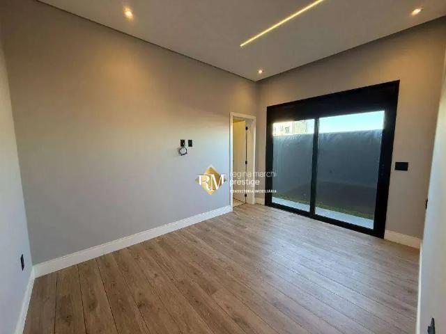 Casa / Sobrado em Condomínio para Venda em Salto/SP Reserva Central Parque 3 Quartos