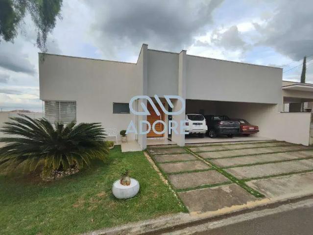 Casa / Sobrado em Condomínio para Venda em Salto/SP Residencial Lagos D'Icaraí 4 Quartos