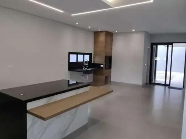 Casa / Sobrado em Condomínio para Venda em Salto/SP Residencial Lagos D'Icaraí 3 Quartos