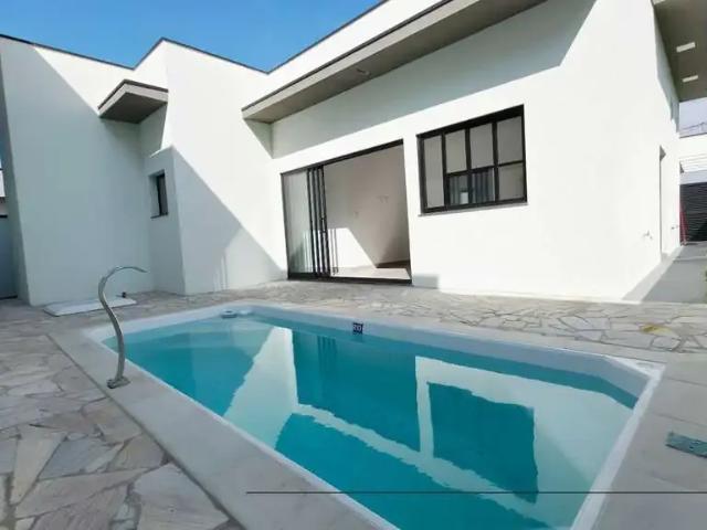 Casa / Sobrado em Condomínio para Venda em Salto/SP Residencial Lagos D'Icaraí 3 Quartos