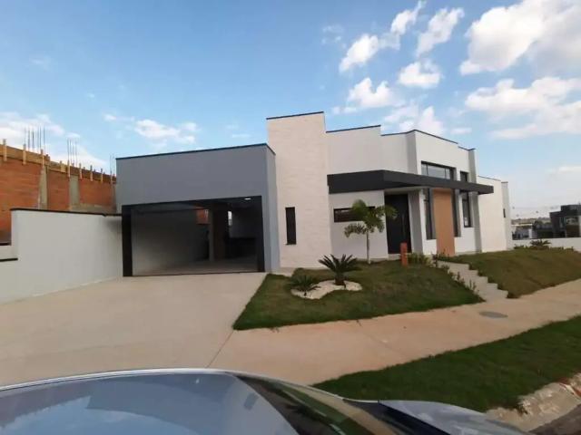 Casa / Sobrado em Condomínio para Venda em Salto/SP Residencial Lagos D'Icaraí 3 Quartos