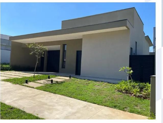 Casa / Sobrado em Condomínio para Venda em Salto/SP Residencial Lagos D'Icaraí 3 Quartos