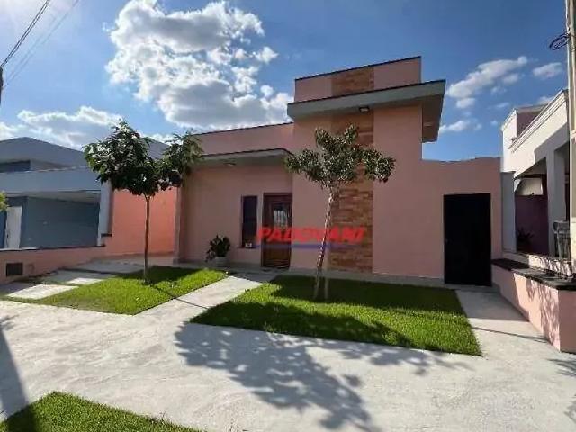 Casa / Sobrado em Condomínio para Venda em Salto/SP Residencial Lagos D'Icaraí 3 Quartos