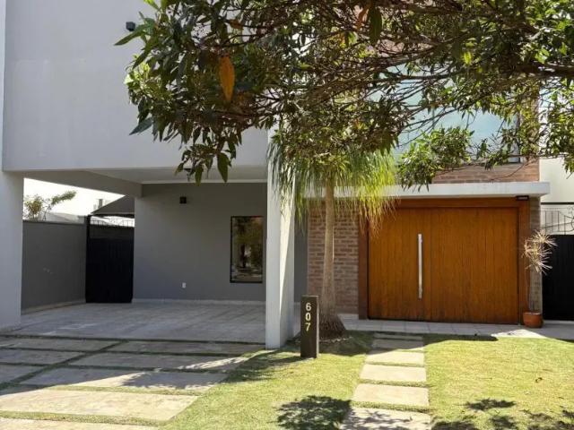 Casa / Sobrado em Condomínio para Venda em Salto/SP Residencial Lagos D'Icaraí 3 Quartos