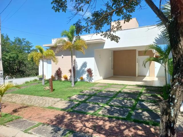 Casa / Sobrado em Condomínio para Venda em Salto/SP Residencial Lagos D'Icaraí 3 Quartos