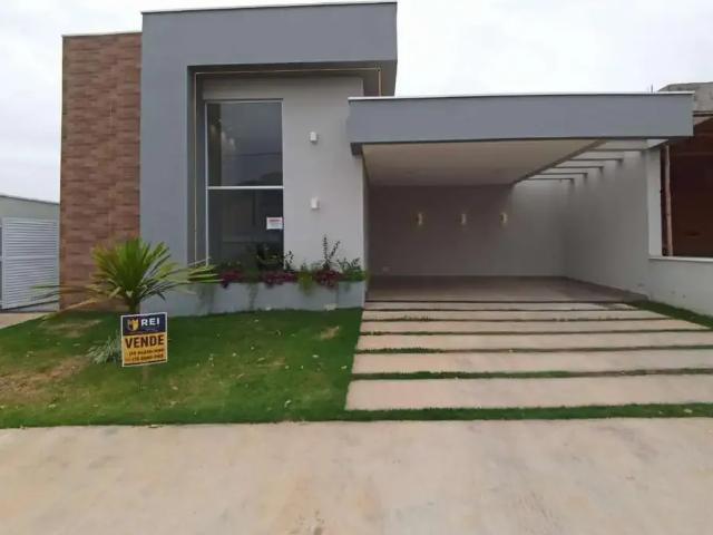Casa / Sobrado em Condomínio para Venda em Salto/SP Residencial Lagos D'Icaraí 3 Quartos