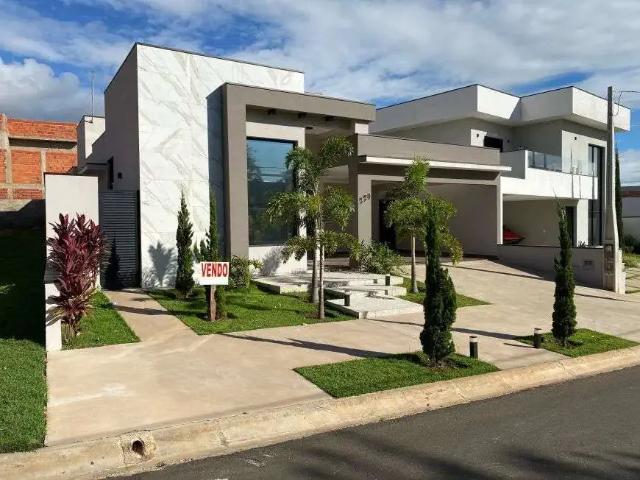 Casa / Sobrado em Condomínio para Venda em Salto/SP Residencial Lagos D'Icaraí 3 Quartos