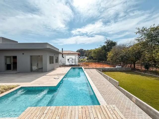 Casa / Sobrado em Condomínio para Venda em Salto/SP Residencial Primavera 4 Quartos