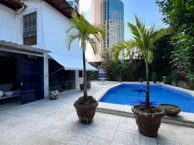 Casa / Sobrado em Condomínio para Venda em Salvador/BA Caminho das Árvores 4 Quartos