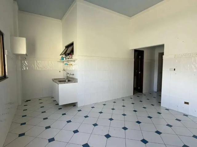 Casa / Sobrado em Condomínio para Venda em Salvador/BA Candeal 5 Quartos