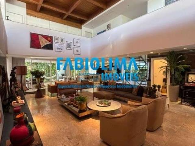 Casa / Sobrado em Condomínio para Venda em Salvador/BA Alphaville I 5 Quartos
