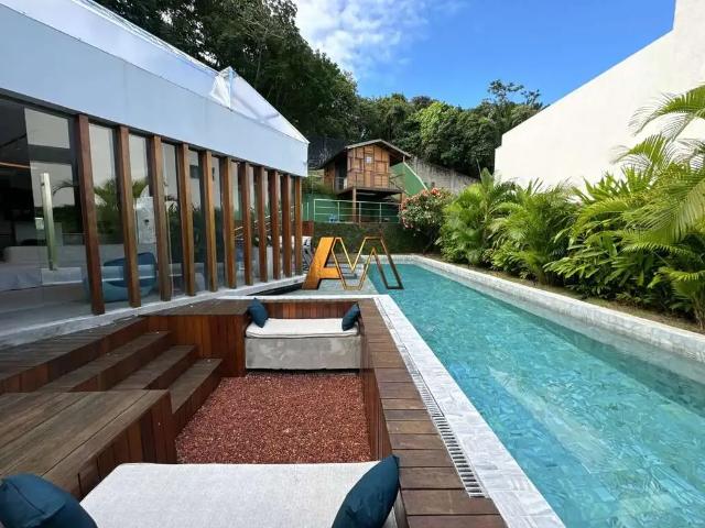 Casa / Sobrado em Condomínio para Venda em Salvador/BA Alphaville II 4 Quartos