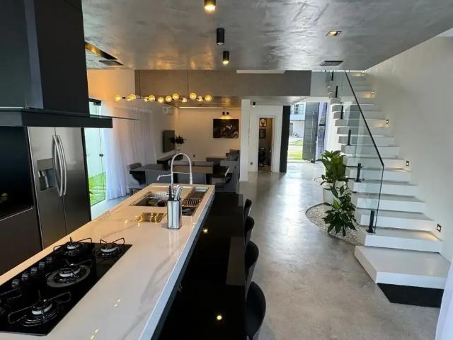 Casa / Sobrado em Condomínio para Venda em Salvador/BA Alphaville II 3 Quartos
