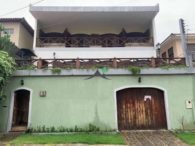Casa / Sobrado em Condomínio para Venda em Salvador/BA Itaigara 6 Quartos