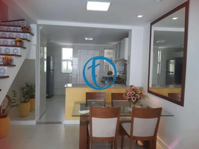 Casa / Sobrado em Condomínio para Venda em Salvador/BA Itapuã 3 Quartos