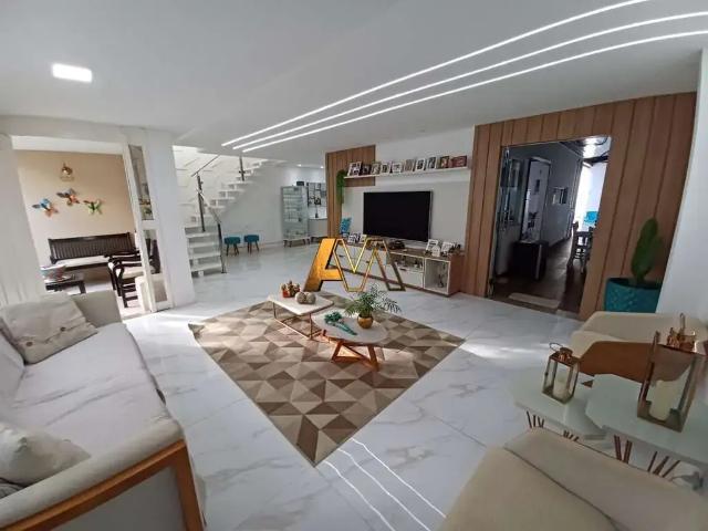 Casa / Sobrado em Condomínio para Venda em Salvador/BA Itapuã 5 Quartos