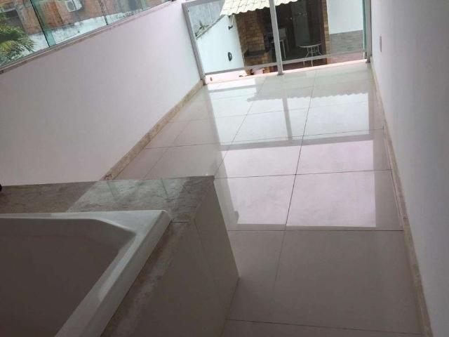 Casa / Sobrado em Condomínio para Venda em Salvador/BA Itapuã 6 Quartos