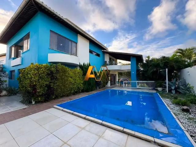 Casa / Sobrado em Condomínio para Venda em Salvador/BA Jaguaribe 4 Quartos