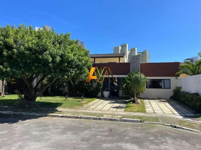 Casa / Sobrado em Condomínio para Venda em Salvador/BA Jaguaribe 4 Quartos
