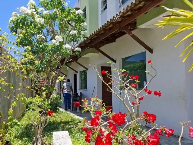 Casa / Sobrado em Condomínio para Venda em Salvador/BA Jardim das Margaridas 3 Quartos