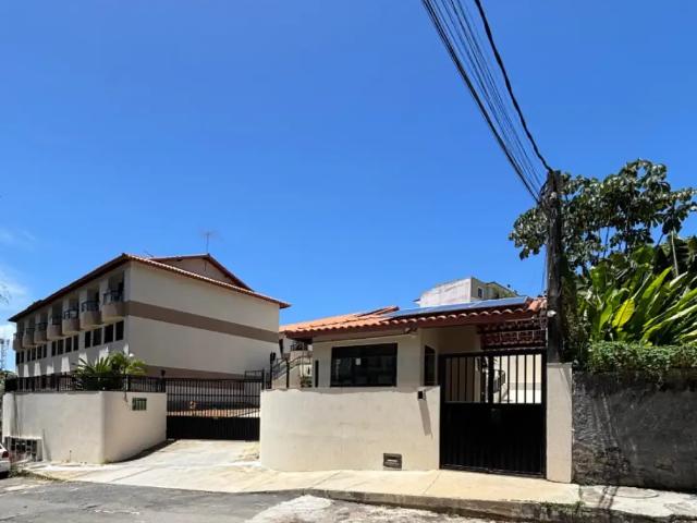 Casa / Sobrado em Condomínio para Venda em Salvador/BA Patamares 2 Quartos