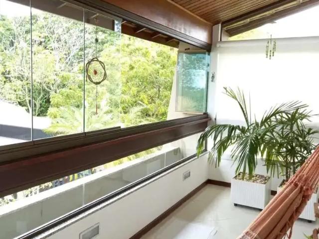 Casa / Sobrado em Condomínio para Venda em Salvador/BA Patamares 3 Quartos