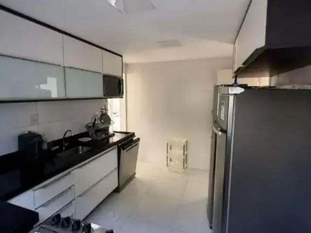 Casa / Sobrado em Condomínio para Venda em Salvador/BA Patamares 4 Quartos