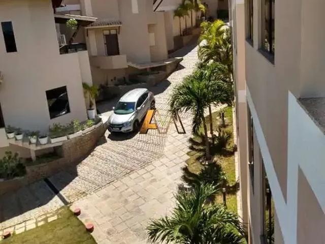 Casa / Sobrado em Condomínio para Venda em Salvador/BA Patamares 4 Quartos