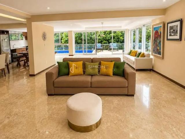 Casa / Sobrado em Condomínio para Venda em Salvador/BA Patamares 5 Quartos