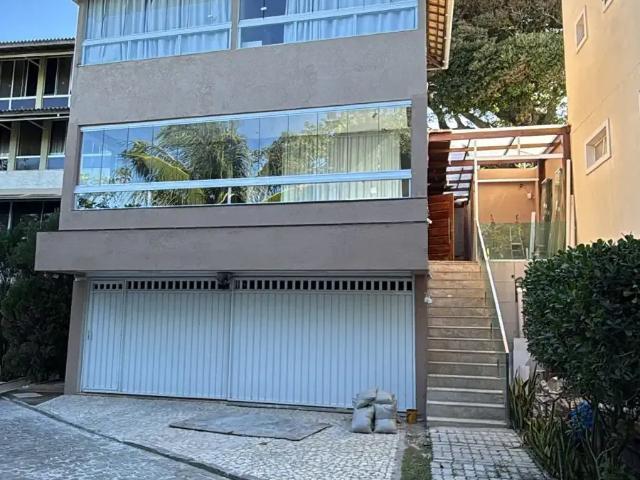 Casa / Sobrado em Condomínio para Venda em Salvador/BA Pituaçu 3 Quartos