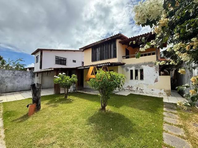 Casa / Sobrado em Condomínio para Venda em Salvador/BA Piatã 4 Quartos