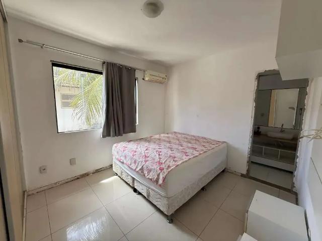 Casa / Sobrado em Condomínio para Venda em Salvador/BA Piatã 4 Quartos