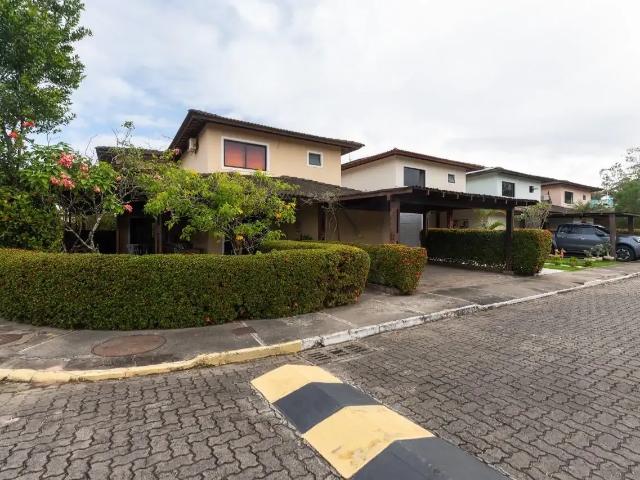 Casa / Sobrado em Condomínio para Venda em Salvador/BA Piatã 4 Quartos
