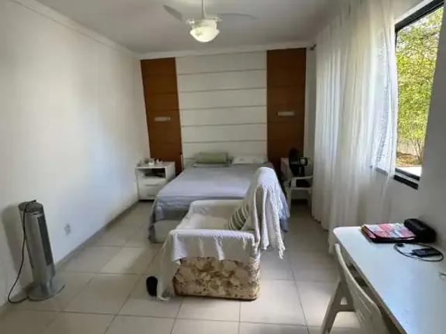 Casa / Sobrado em Condomínio para Venda em Salvador/BA Piatã 4 Quartos