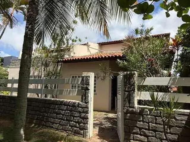 Casa / Sobrado em Condomínio para Venda em Salvador/BA Piatã 4 Quartos