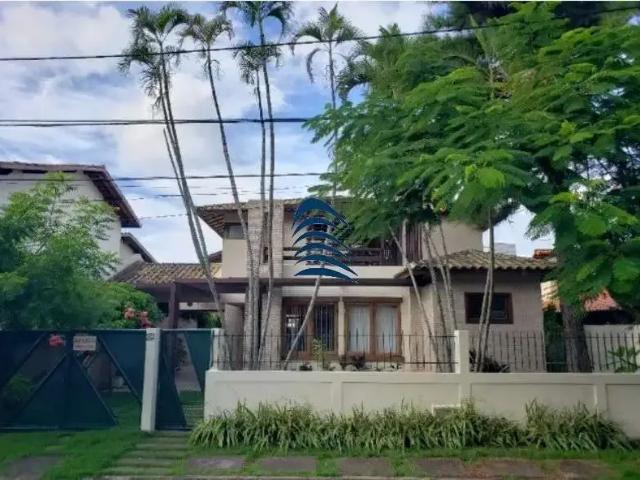 Casa / Sobrado em Condomínio para Venda em Salvador/BA Piatã 4 Quartos
