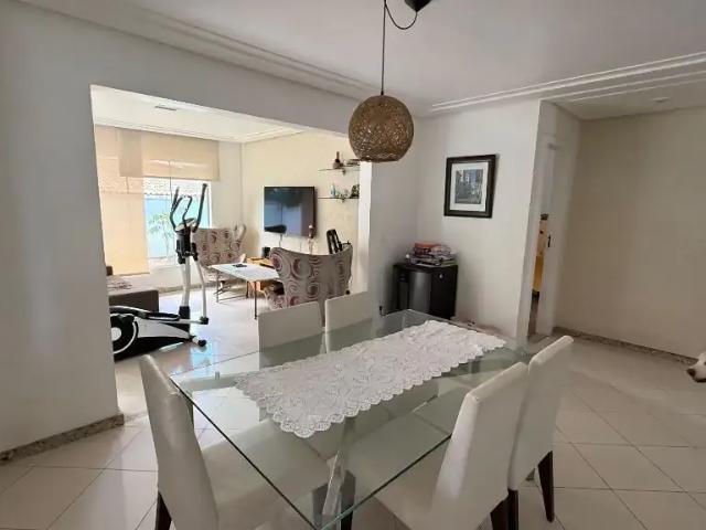 Casa / Sobrado em Condomínio para Venda em Salvador/BA Piatã 4 Quartos